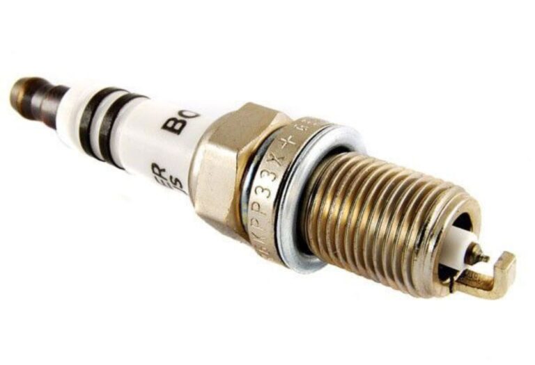 Mastering Spark Plug Heat Range For Engine Performance - Auto Gear Lab